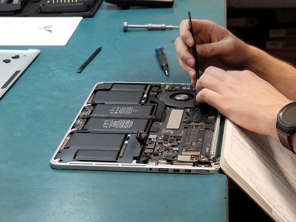 Mac Battery Replacement Toronto | Expert MacBook Battery Services